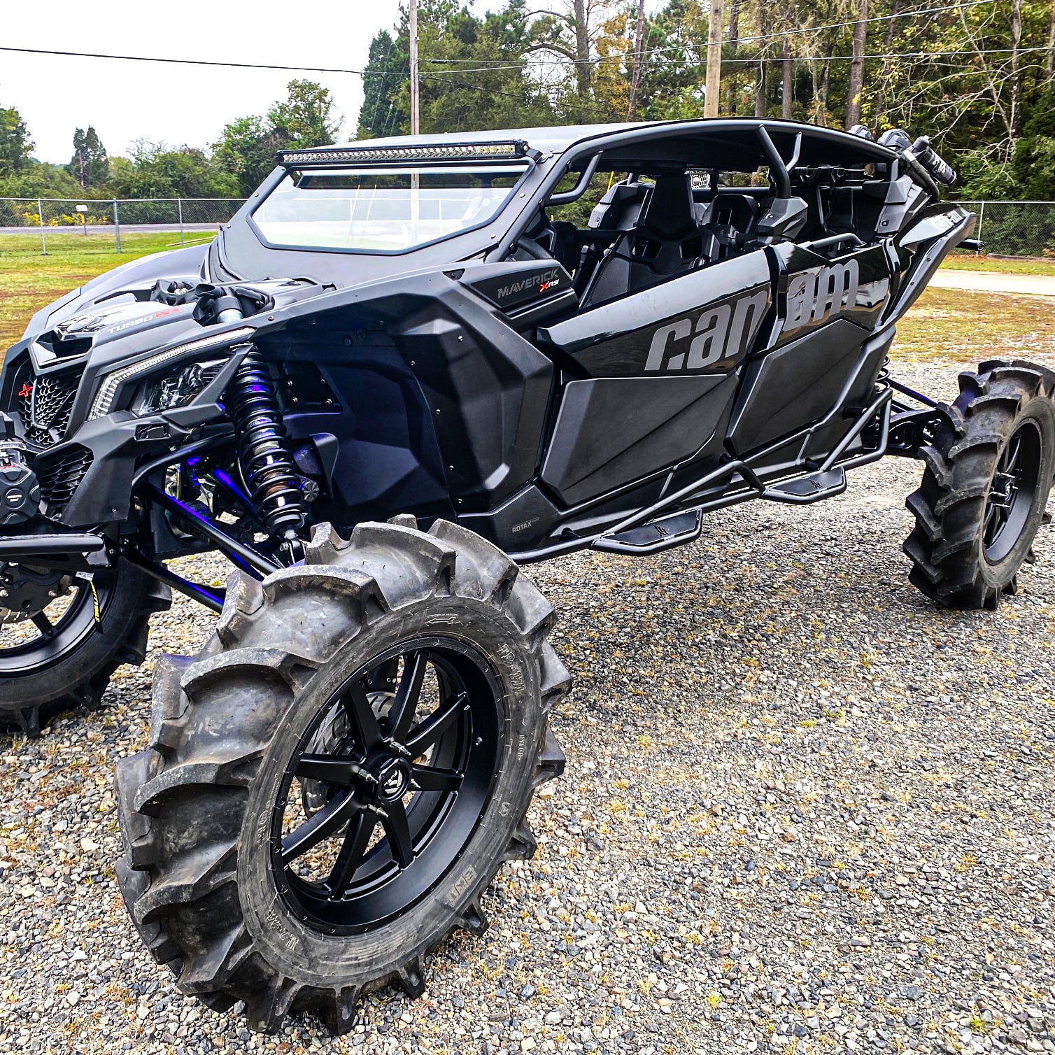 Can-Am Maverick X3 MAX Roll Cage – Thumper Fab